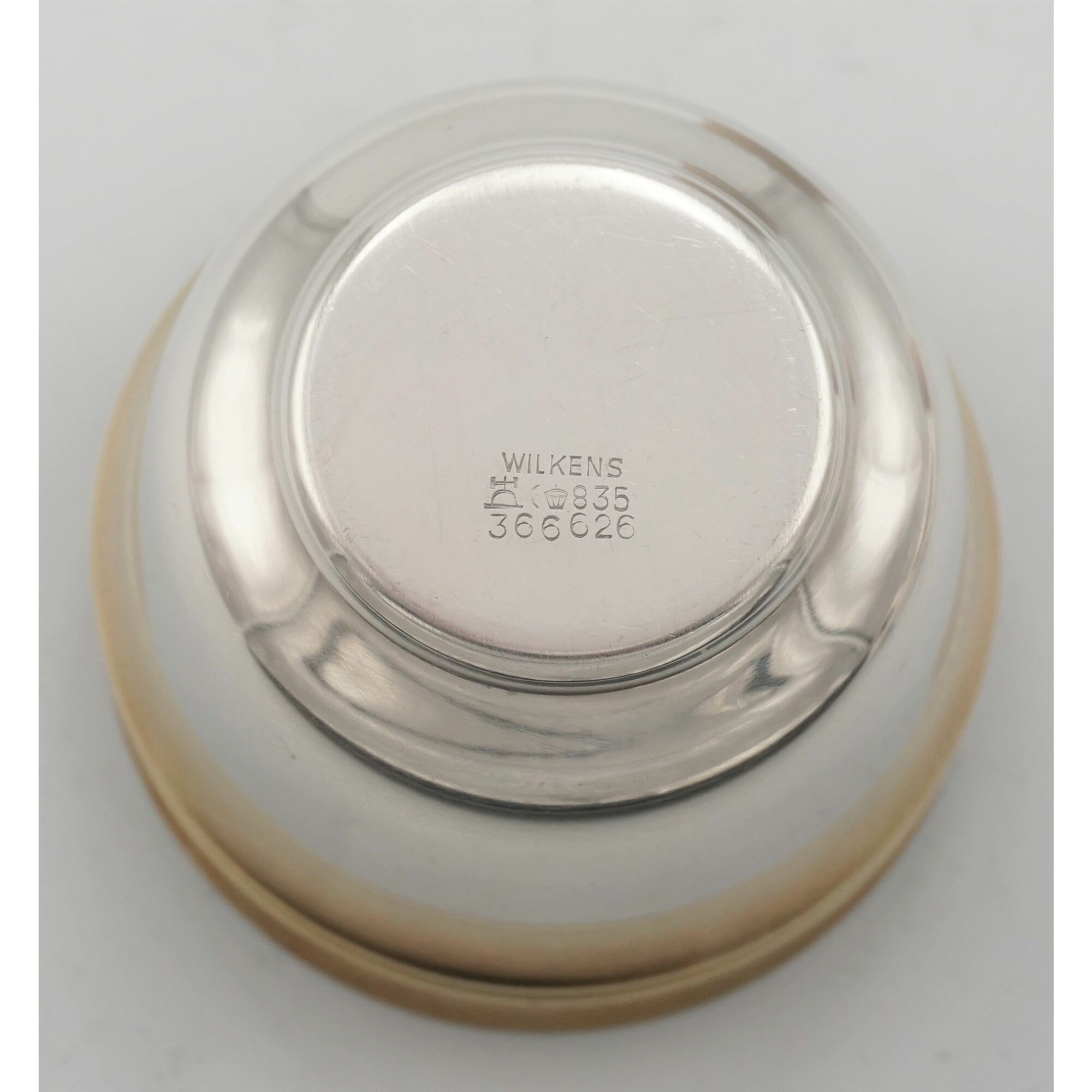 Vier kleine Wilkens & Söhne Schalen und eine flache Schale - auctions ...